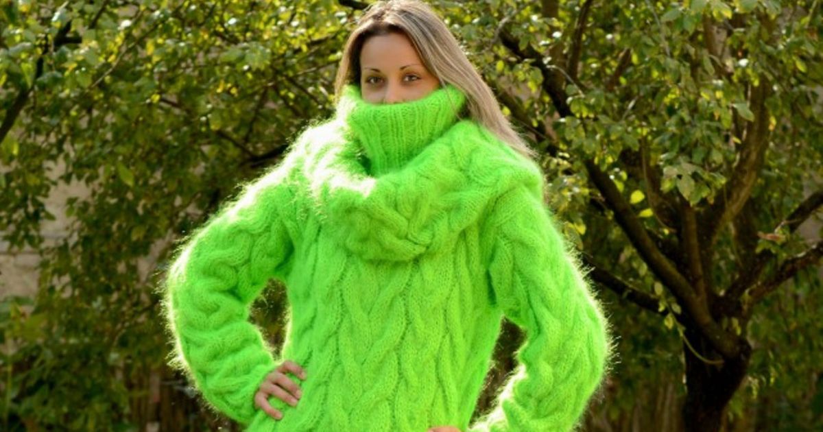 13 Ways to Wear the Neon Trend for Fall 2018