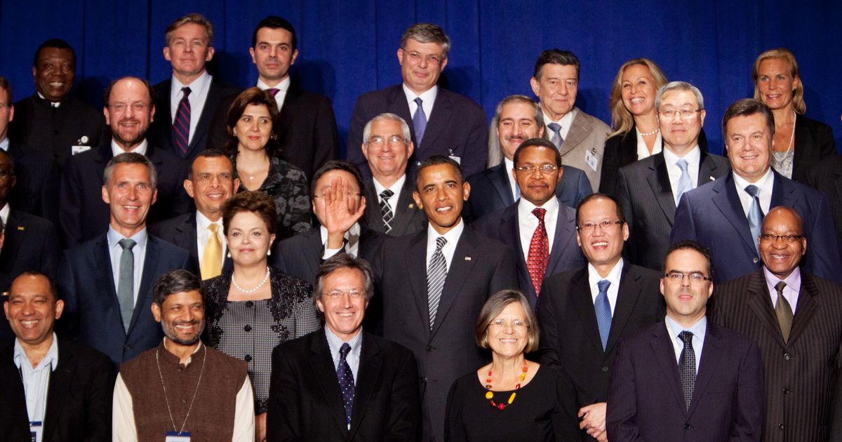 President Obama Stuck His Hand Right in Front of This Guy’s Face