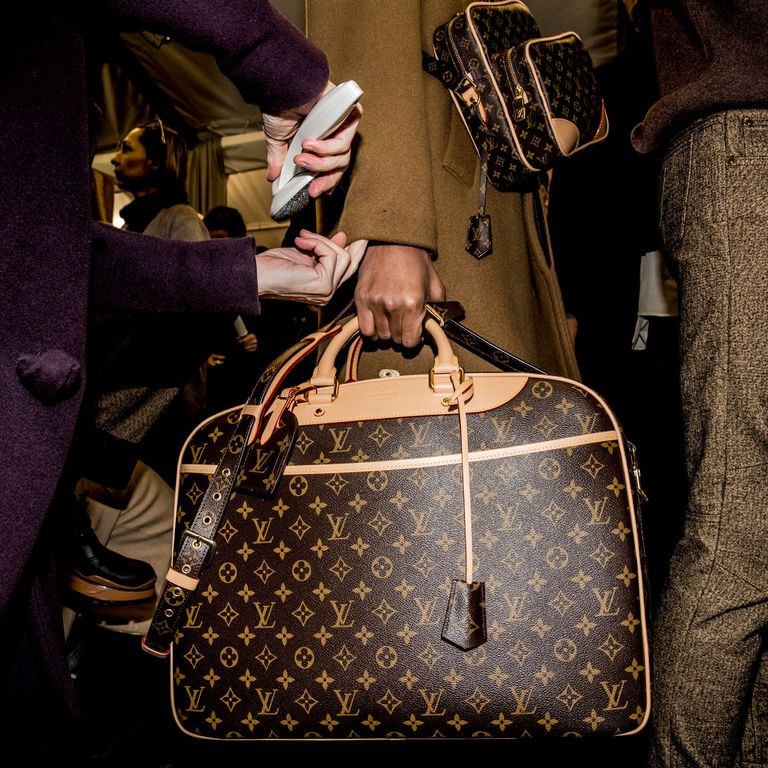 Scenes From Paris Men’s: Glittery Faces and Stapled Lips