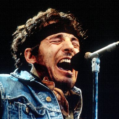 50 Photos of Bruce Springsteen, Plus 50 More