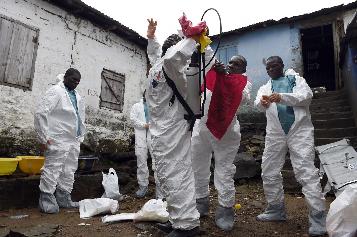 The Inhuman Heroism of Health-Care Workers in the Ebola Zone