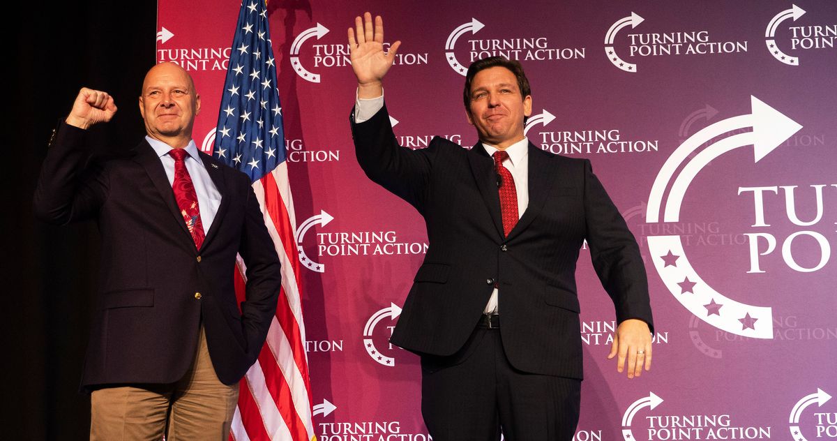 Why Does Ron DeSantis Stand Like Donald Trump?