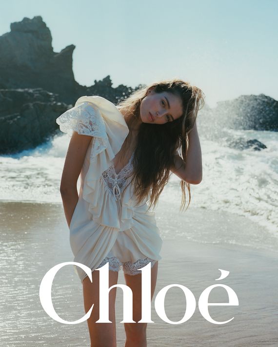 Chloé’s Summer 2026 Campaign Feels Right on Time