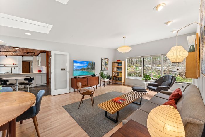 A Marcel Breuer Home in Croton-on-Hudson Is on the Market