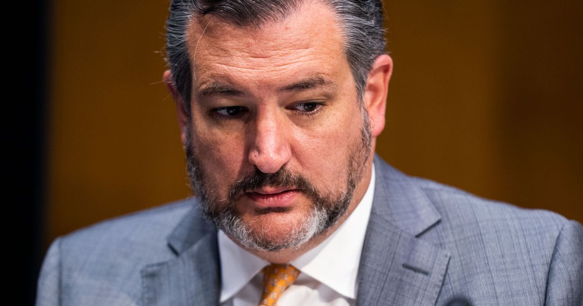 Ted Cruz Flew To Cancun While Texas Constituents Froze