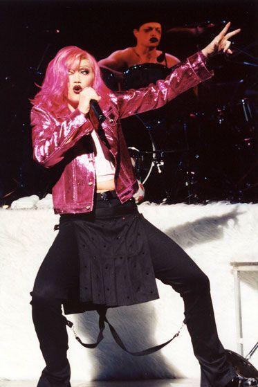 Slideshow: Gwen Stefani’s Best No Doubt Fashion Moments