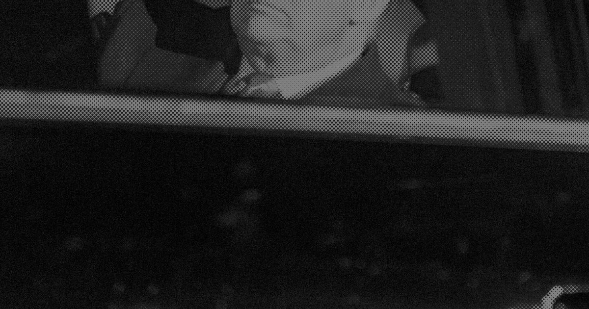 Jonathan Chait - Journalist Profile - Intelligent Relations