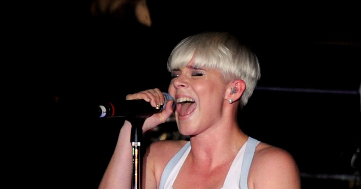 Watch Robyn Perform a Bunch of Songs at the O Music Awards - Clickable ...