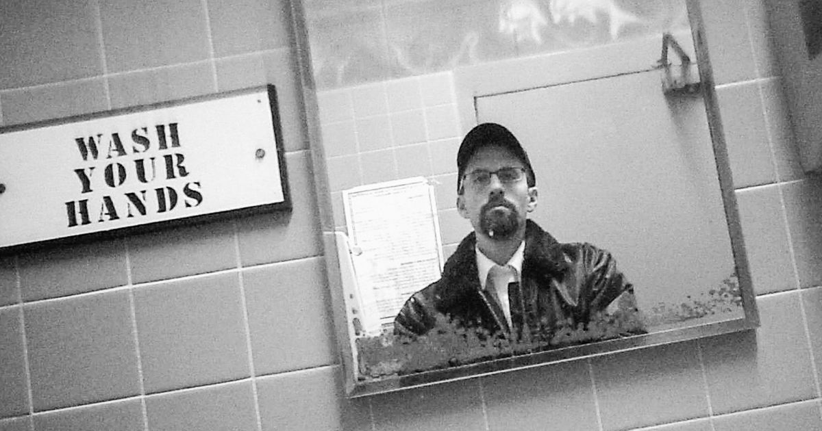 Shane Bauer Talks Working Undercover at a Private Prison