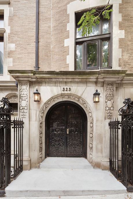An Upper West Side Gilded Age Mansion With Theatrical Flair