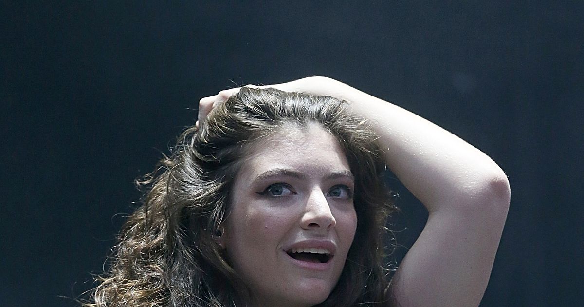 Lorde Just Explained a Crucial Piece of #Teen Slang