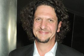 The Fifteen Most Gloriously Dramatic Fights Between Restaurant Owners ...