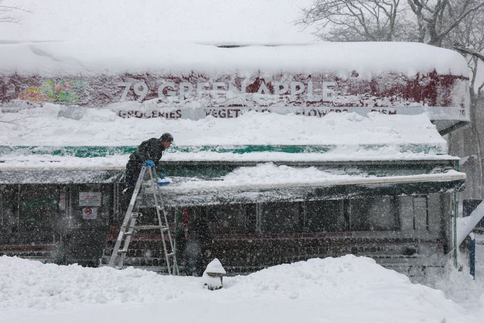 Blizzard of 2026 Buries New York: As It Happened