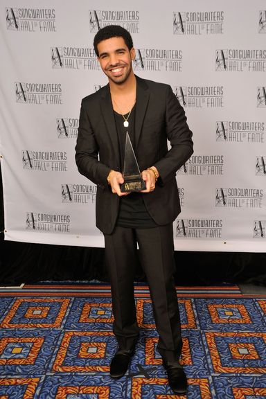 46 Photos of Drake’s Best Style