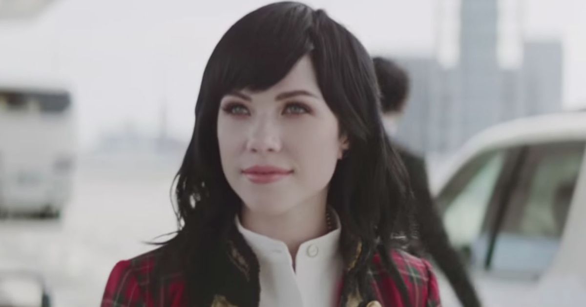 Carly Rae Jepsen Plays Cupid in an Ad for Japanese Shampoo Brand Moist ...