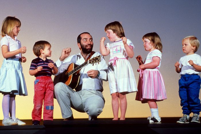 Raffi, the King of Children’s Music, Takes on Trump