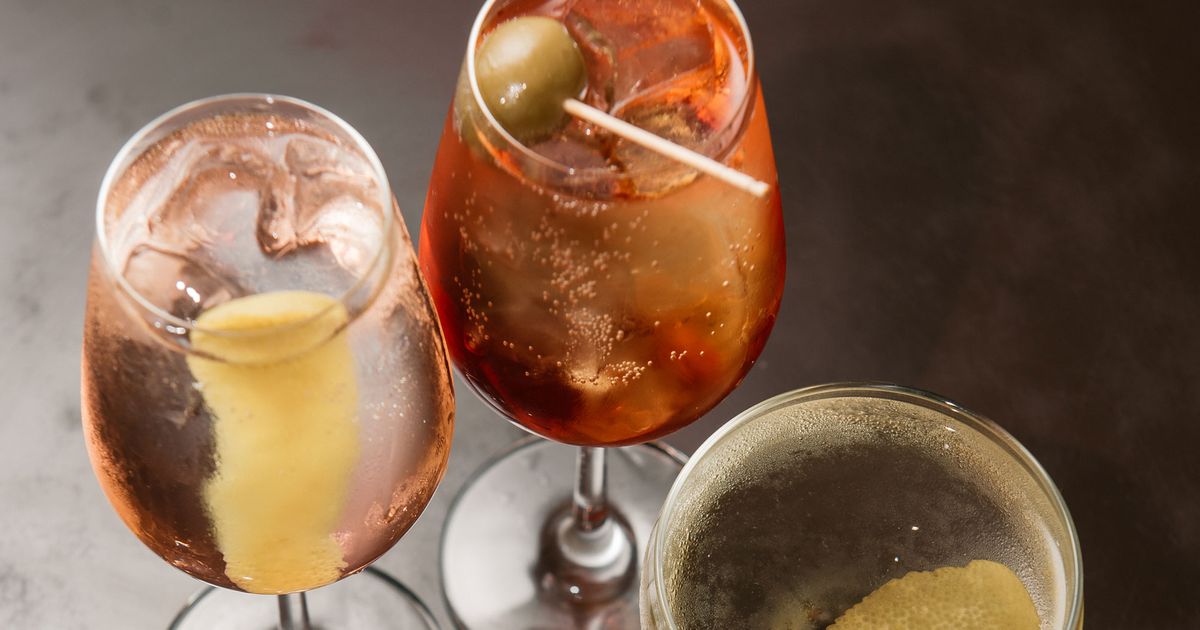 Abraço in East Village Turns Into an Aperitivo Bar at Night