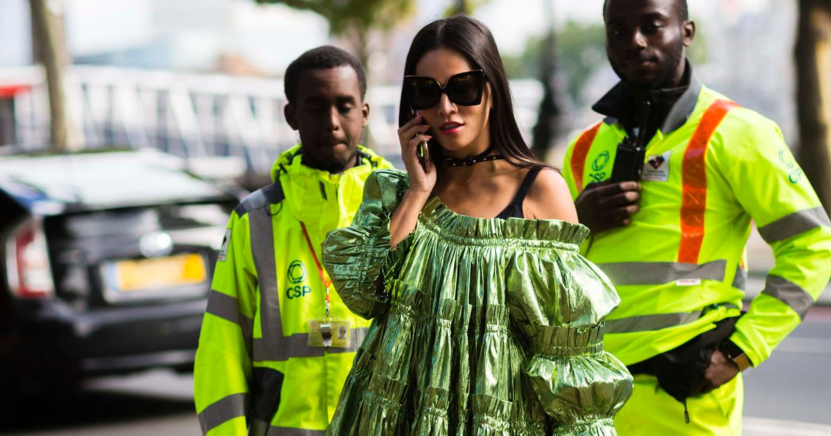 How to Coordinate Your Outfit With the City Itself