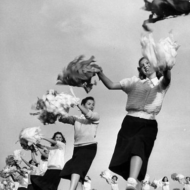 48 Vintage Cheerleading Photos in Honor of Super Bowl XLVIII