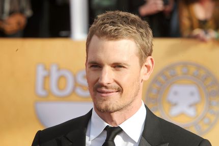 Josh Pence Joins Aaron Sorkin Pilot