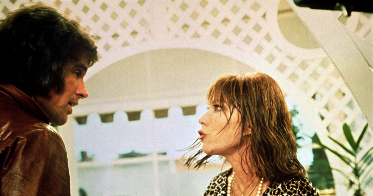 Read an Excerpt From Lee Grant’s Memoir About Her Steamy Shampoo Days ...