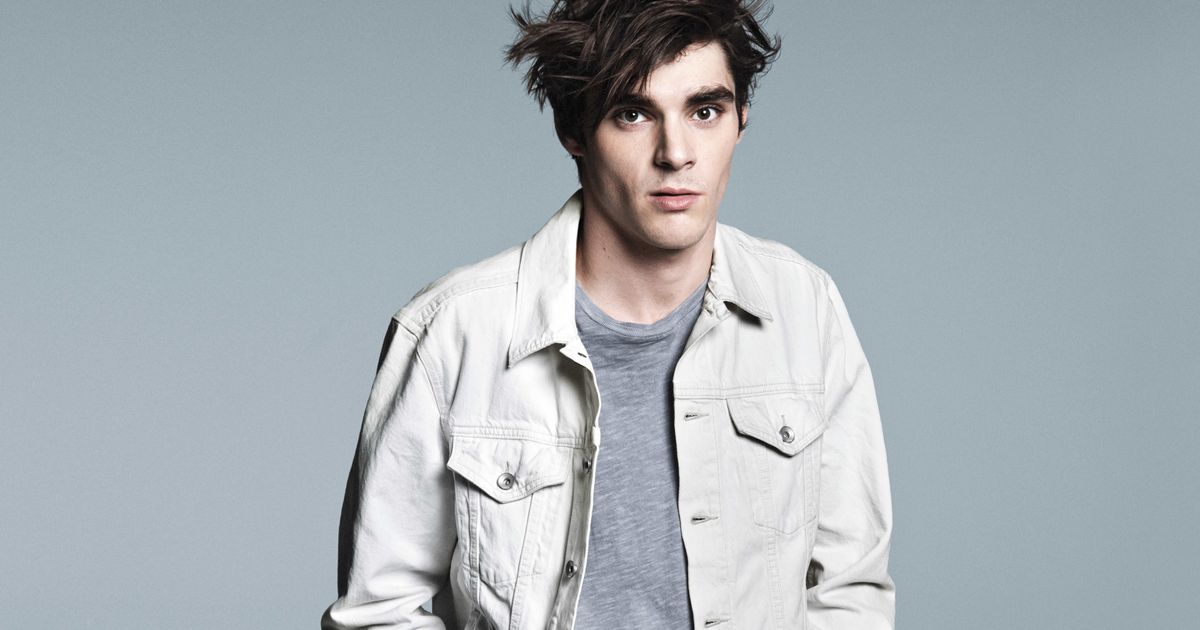 Walt Jr. From Breaking Bad Is Now in a Gap Ad