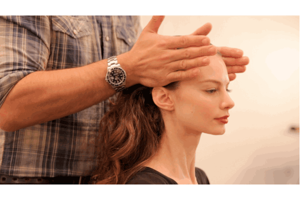 How to Have Greasy Hair and Not Look Crazy