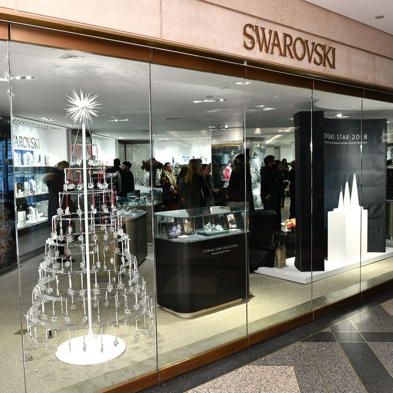 Photos: See the Best Holiday Windows in NYC