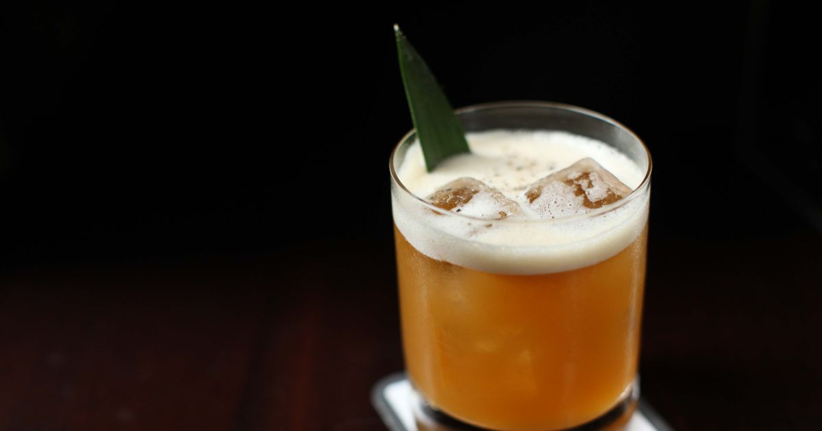 13 Restaurant Cocktails That Don’t Suck