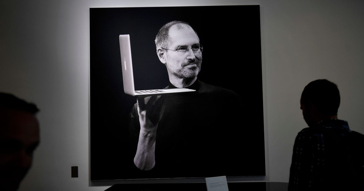 Apple Event Highlights: New MacBooks, a Touch Bar, and More