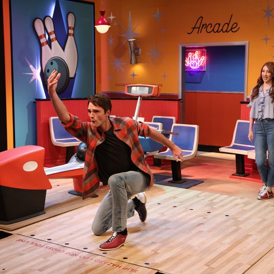 See All The (Crazed? Mostly Quite Tame) Looks From The VMAs Red Carpet ...