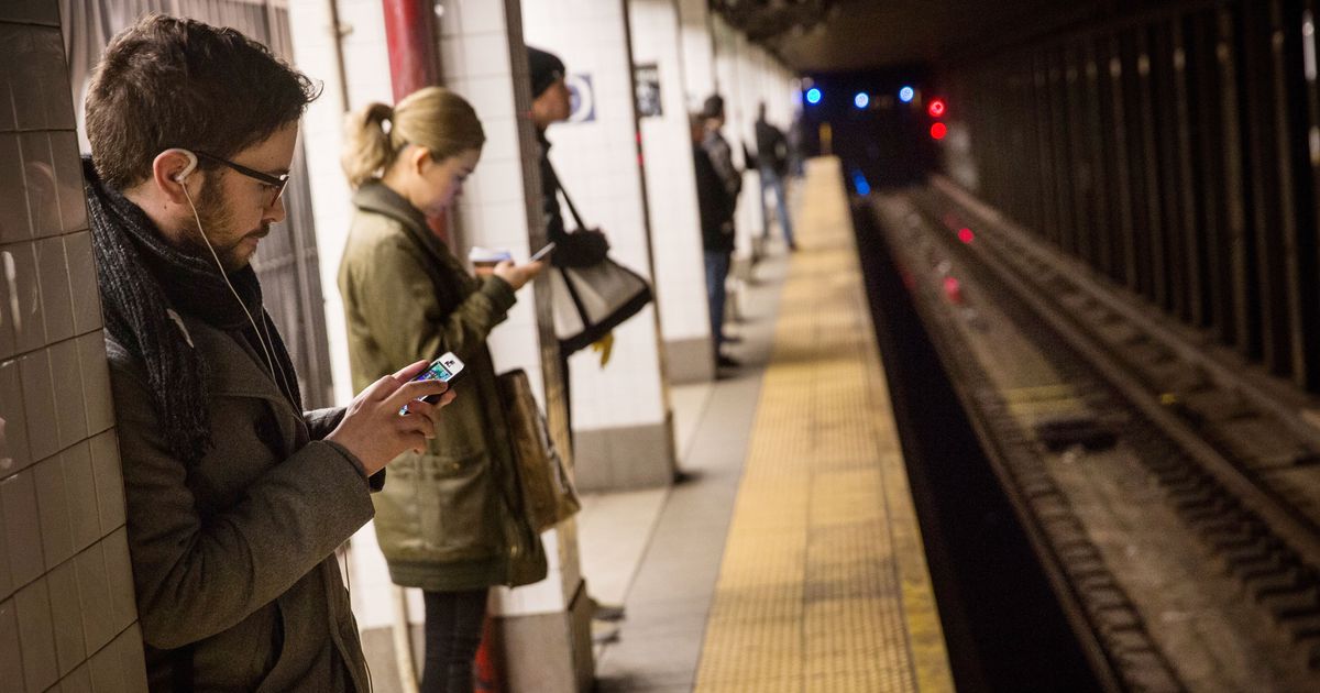 How to Use NYC Subway Wi-Fi