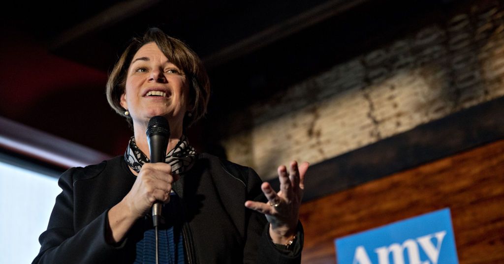 Watch Amy Klobuchar’s ‘Please Clap’ Moment