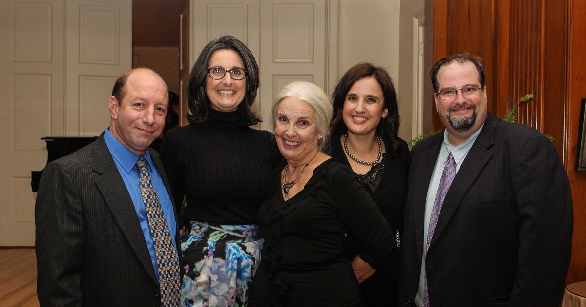 Jennifer Skolnik Updates "Notes of a Recycled Housewife"