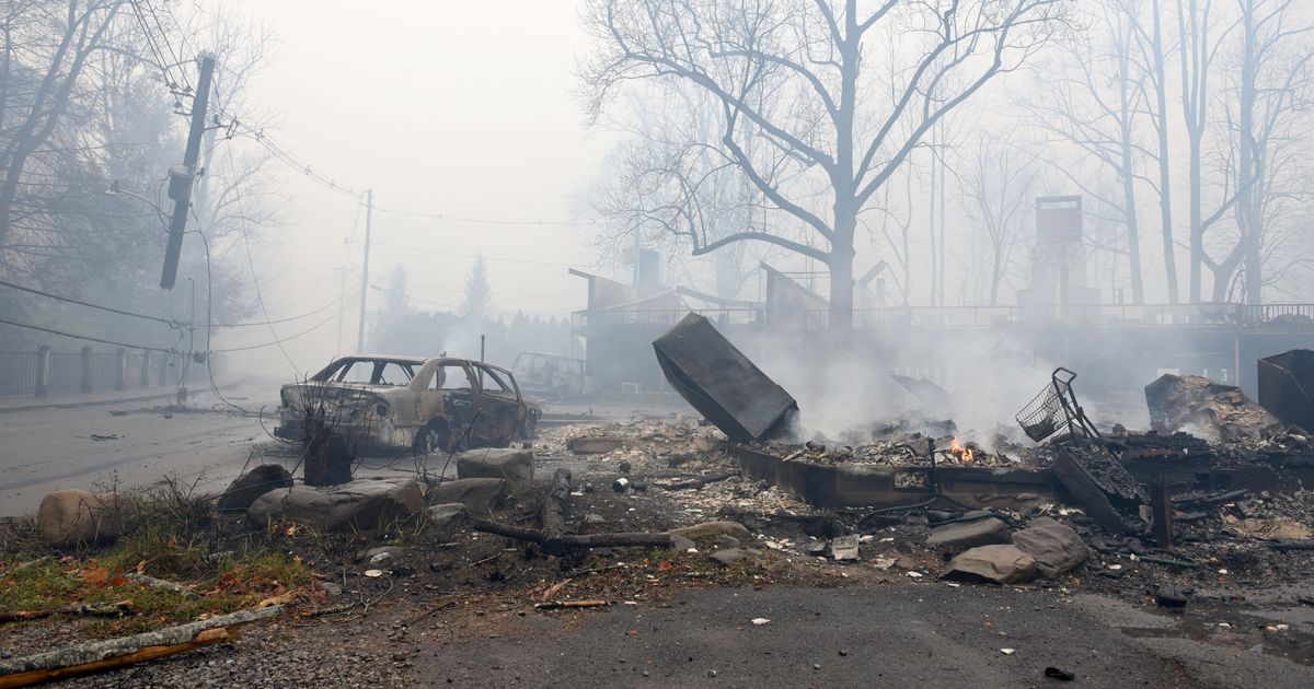 Tennessee Wildfires Rip Through Towns Near Smoky Mountains