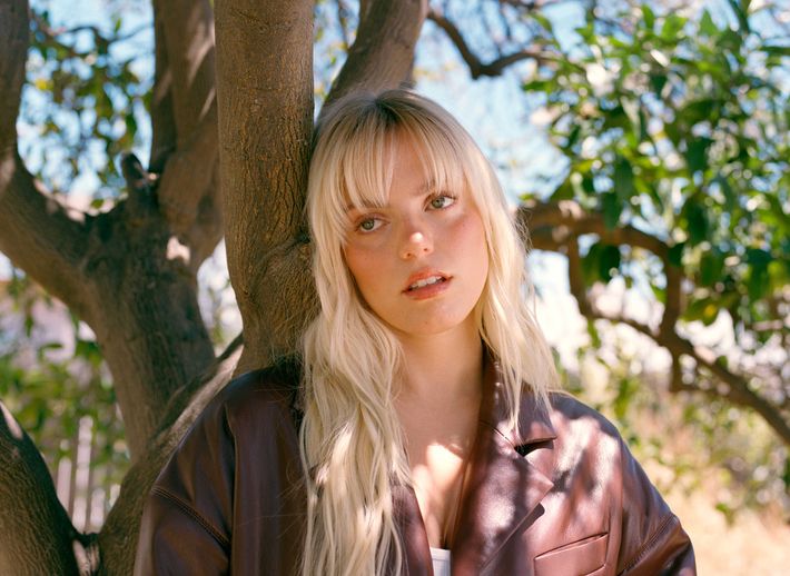 Reneé Rapp on Leaving ‘Sex Lives,’ Her Debut Pop Album