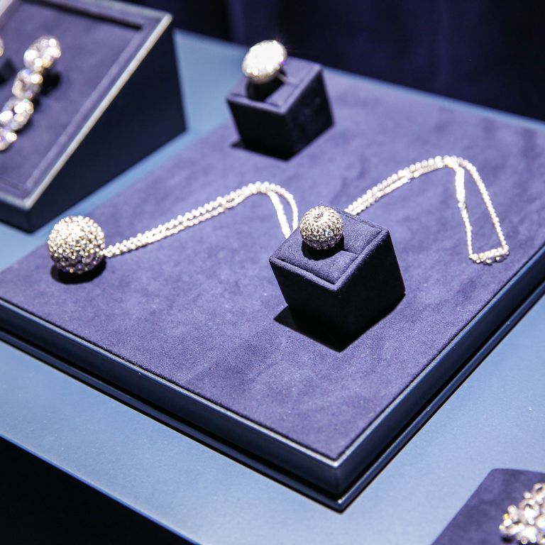 Tiffany Hosted a Dinner Full of Stunning Jewels and Beautiful Women