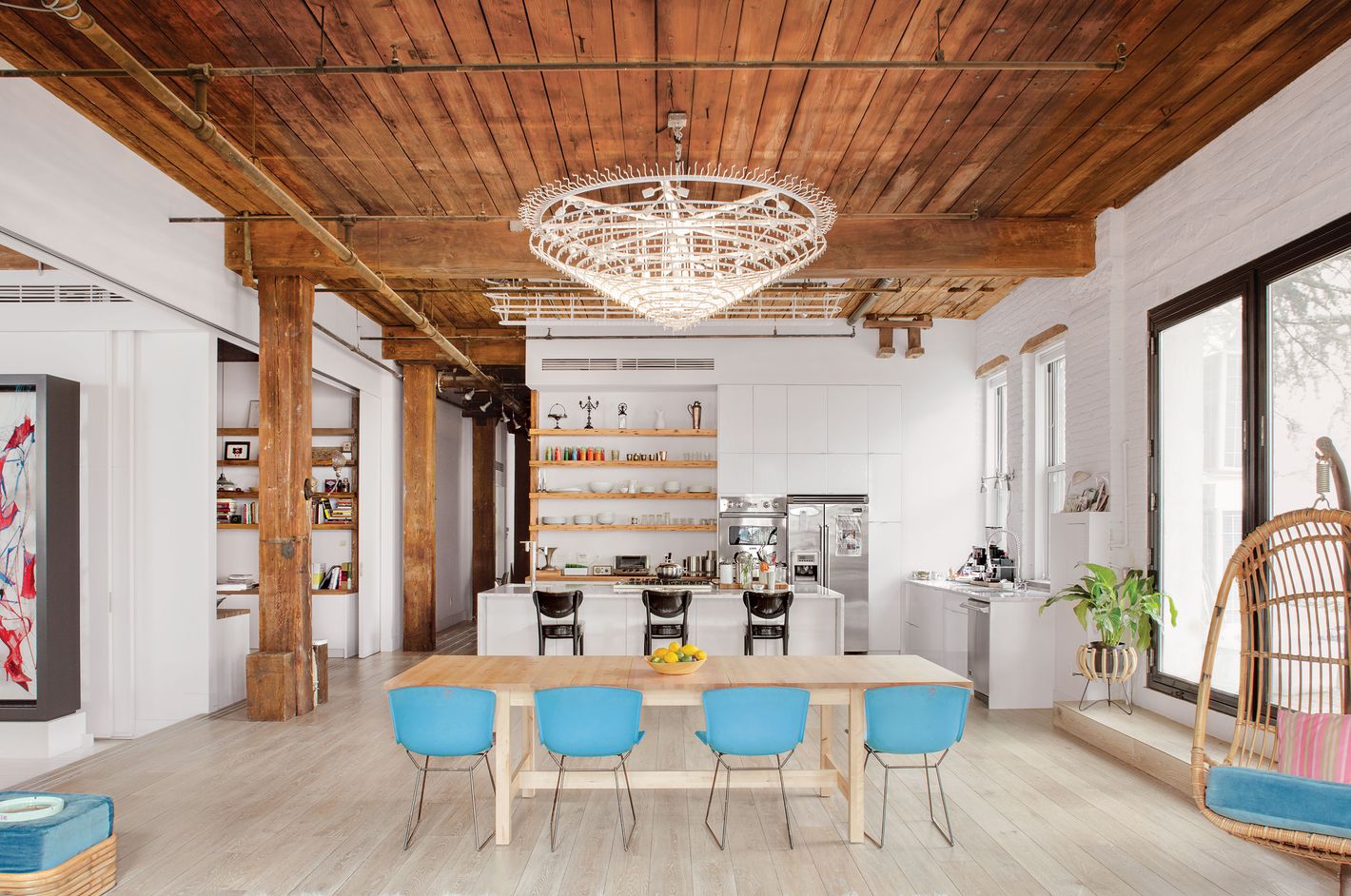 Tour a Flawless Take on the Brooklyn Artist’s Loft
