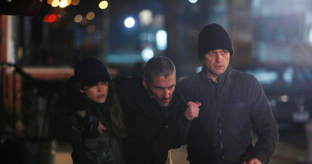 The Americans Recap: When to Hold, Fold Them