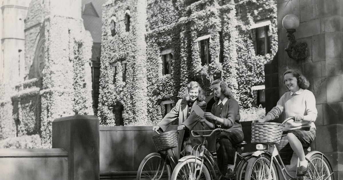 Look Back at Preppy Collegiate Styles of Yore