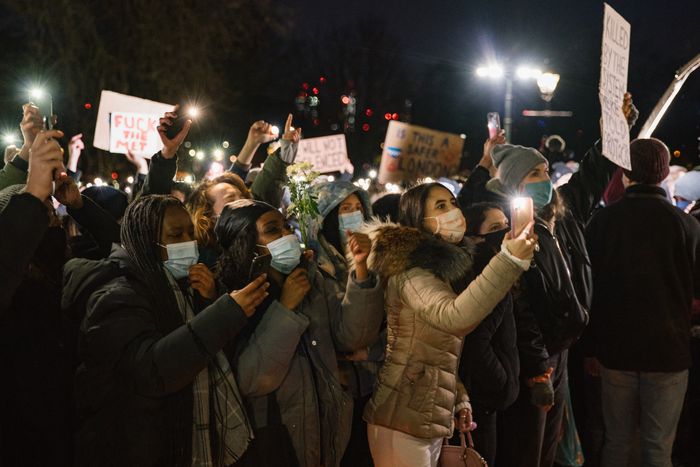 Police Violently Broke Up a Vigil for Sarah Everard: PHOTOS