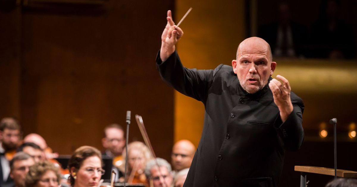 The Phil’s New Music Director: Thrilling to Exhaustion