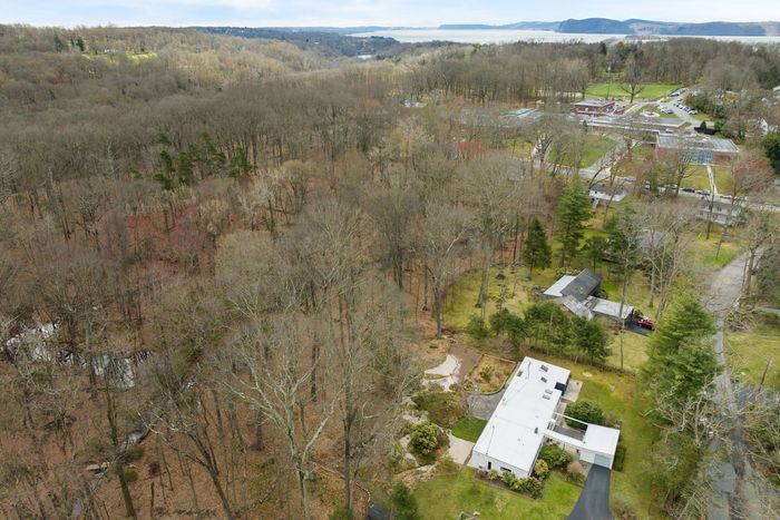 A Marcel Breuer Home in Croton-on-Hudson Is on the Market