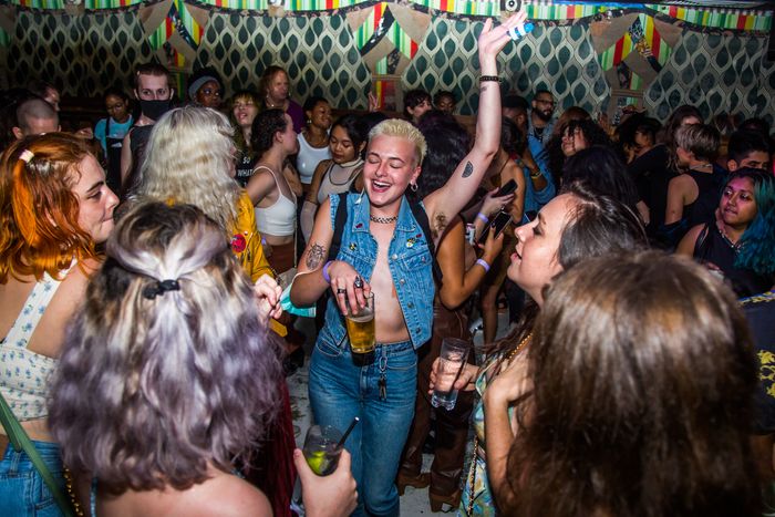 Finally, Hot Rabbit’s Hot Honey Party Is One for the Girls