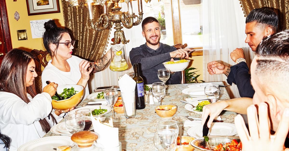 I Ate a Home-Cooked Italian Feast With the Jersey Shore Cast