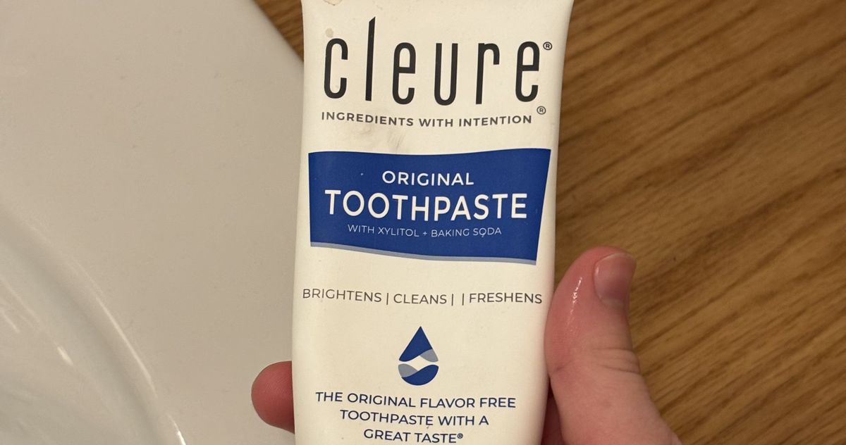 A Flavor-Free Toothpaste Cleared Up My Perioral Dermatitis | The Strategist