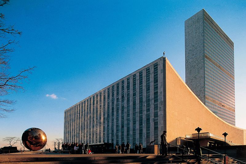 An Interactive History of 42nd St.’s Dramatic Transformation