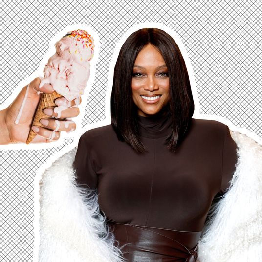 Medium Tyler Henry’s Growing Waitlist And Engagement News