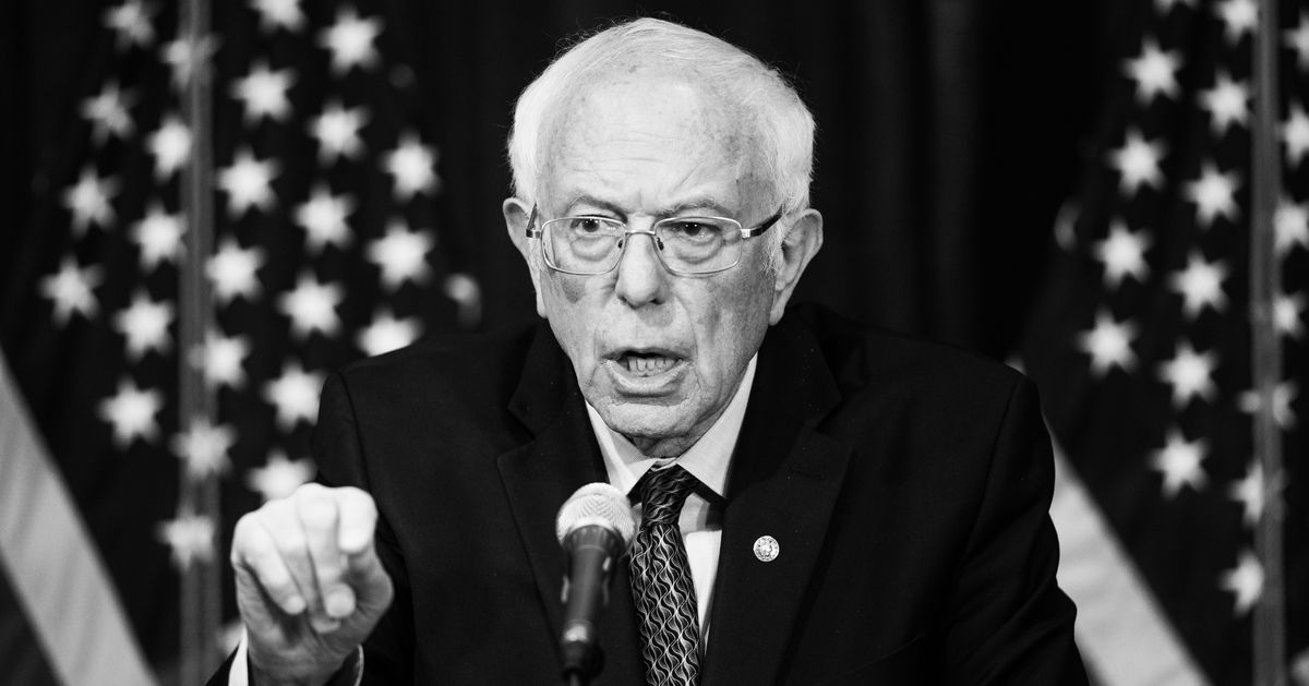 Bernie Sanders Calls Out Everlane