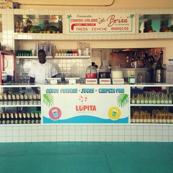 12 New Places Where You Should Be Eating in the Hamptons This Summer ...